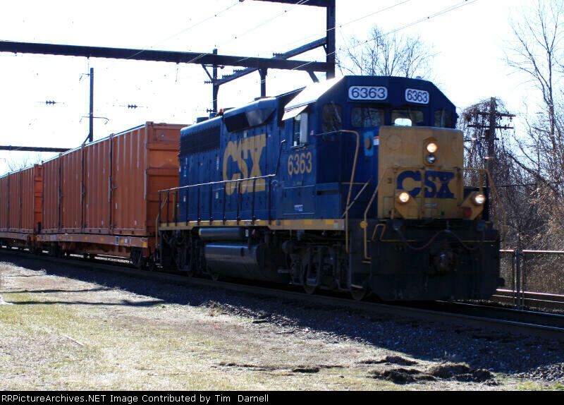 CSX Q706 trash train